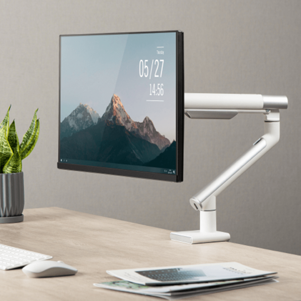 Balanced Studio Motion Arm S32.1 • Premium Monitor Arm
